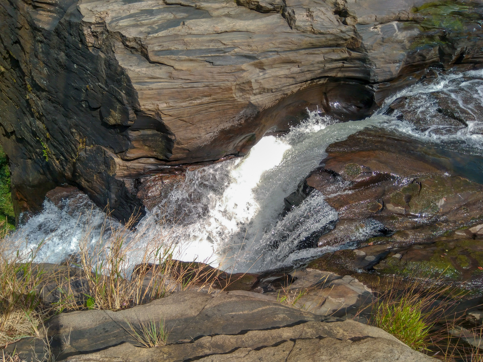 Laxapana Falls | www.lankatraveldirectory.com